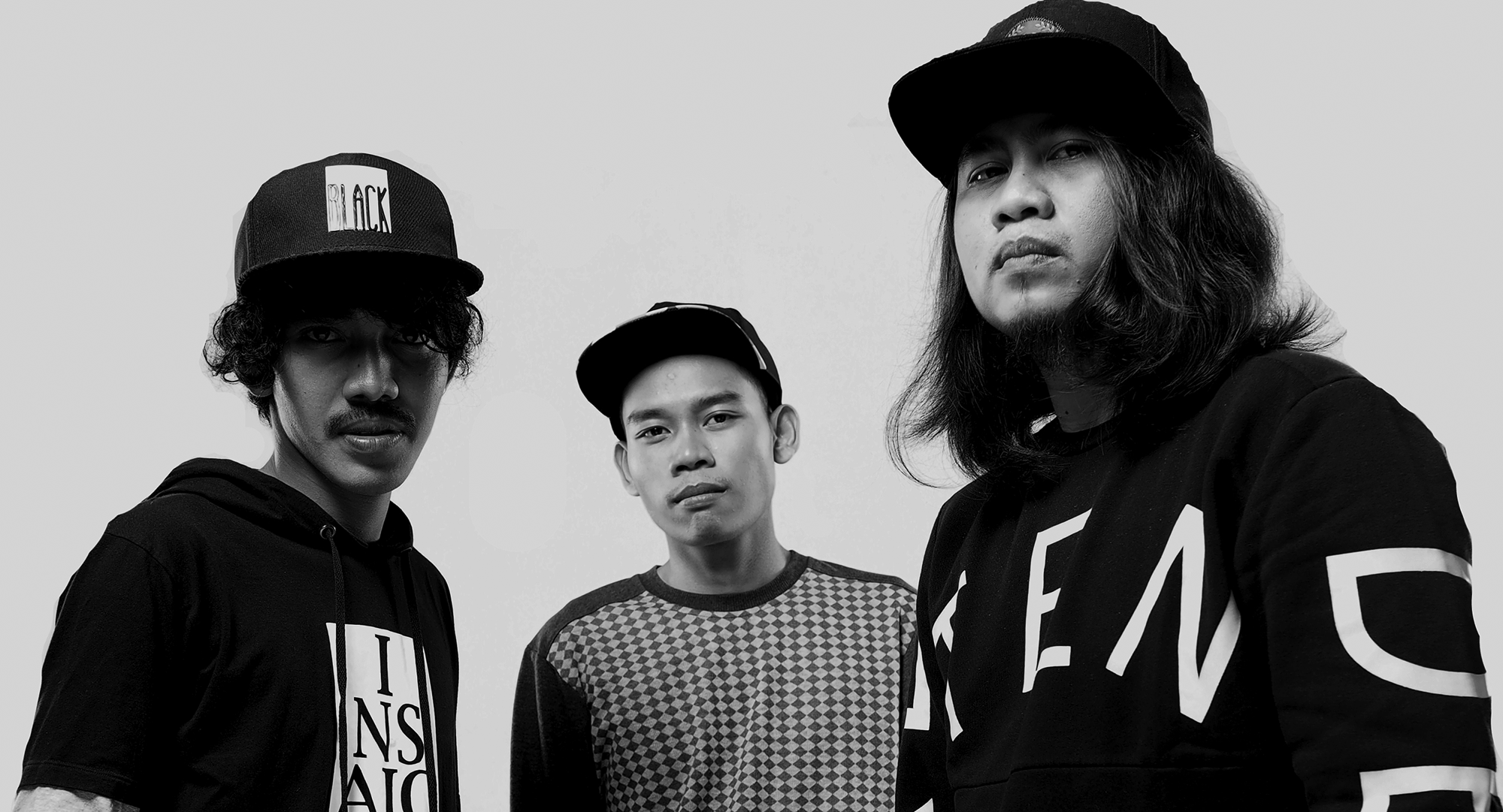 POPPY PUNKY Makin Mandiri di Album “Story” - MUSIKERAS